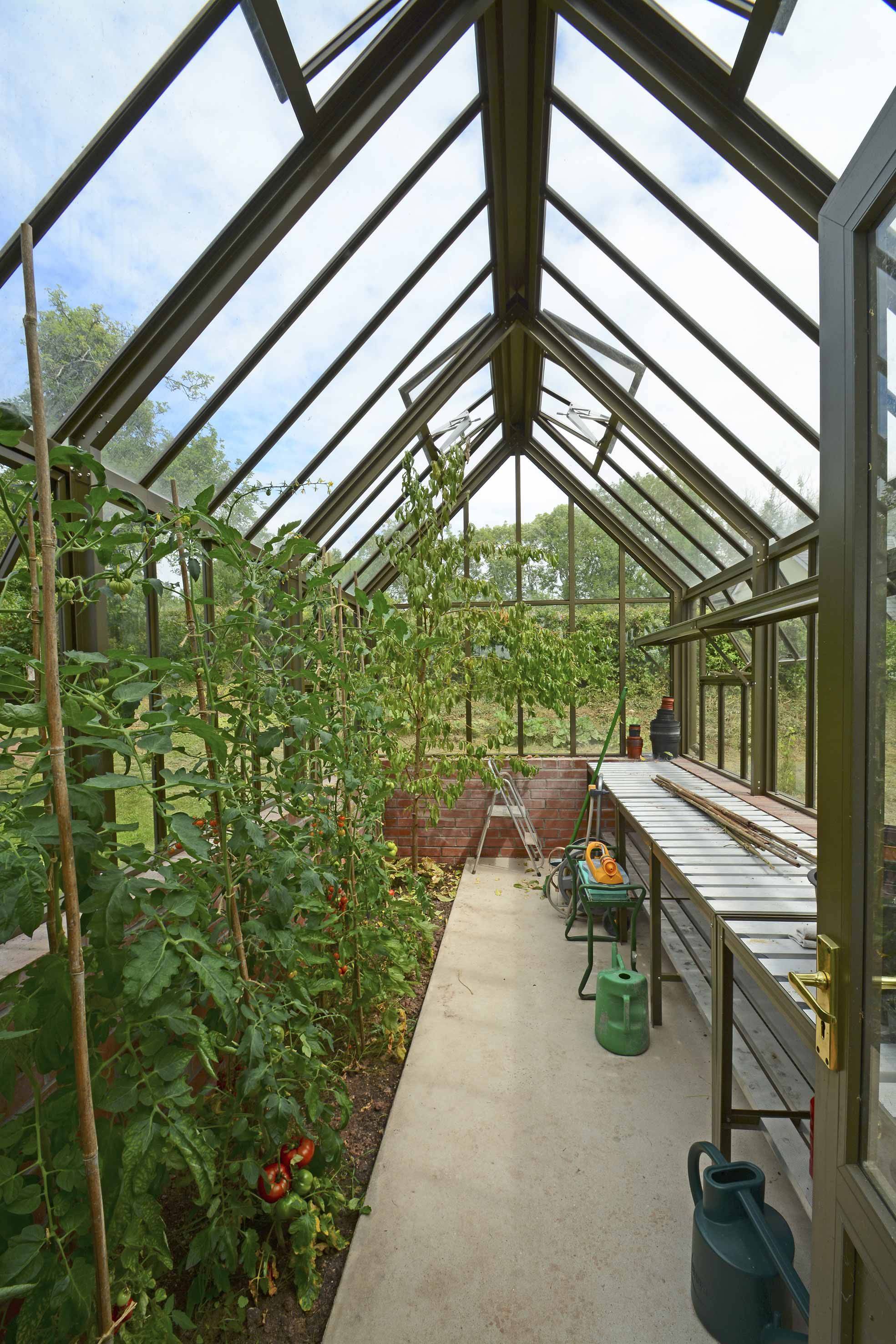 21 Botanical Garden Greenhouse Ideas Worth a Look | SharonSable