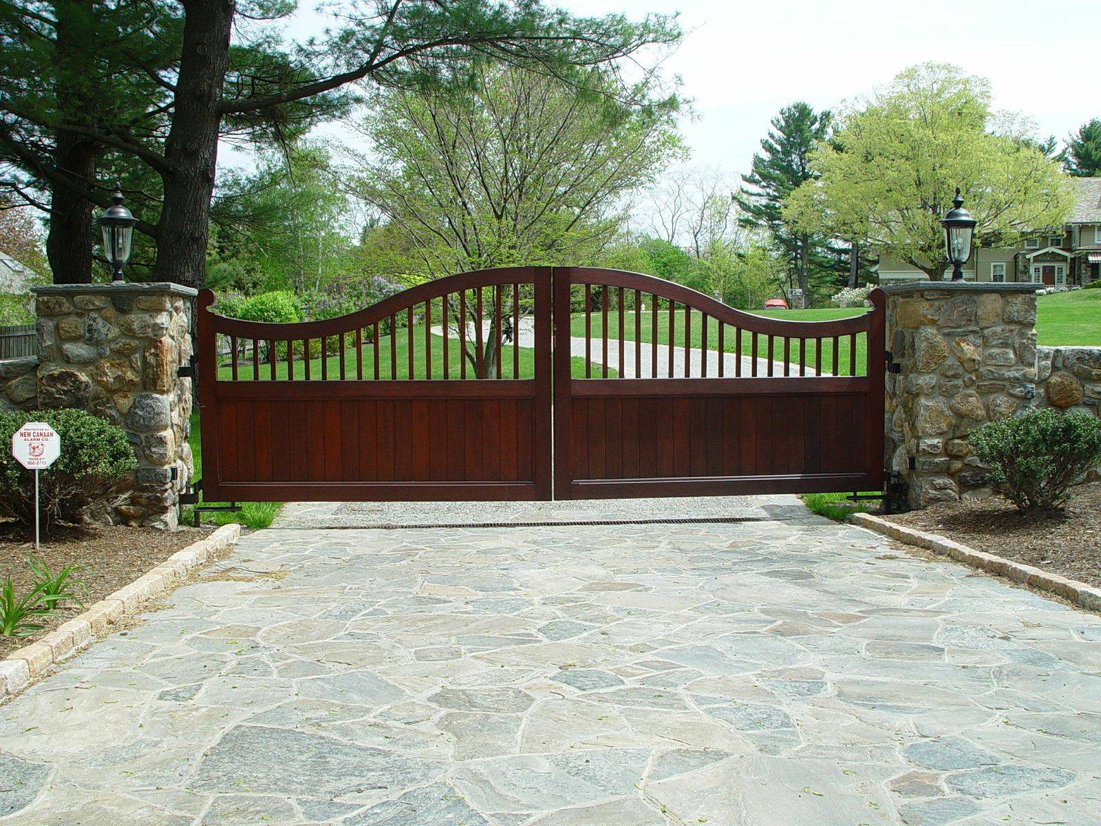 21 Custom Garden Gates Ideas You Must Look | SharonSable