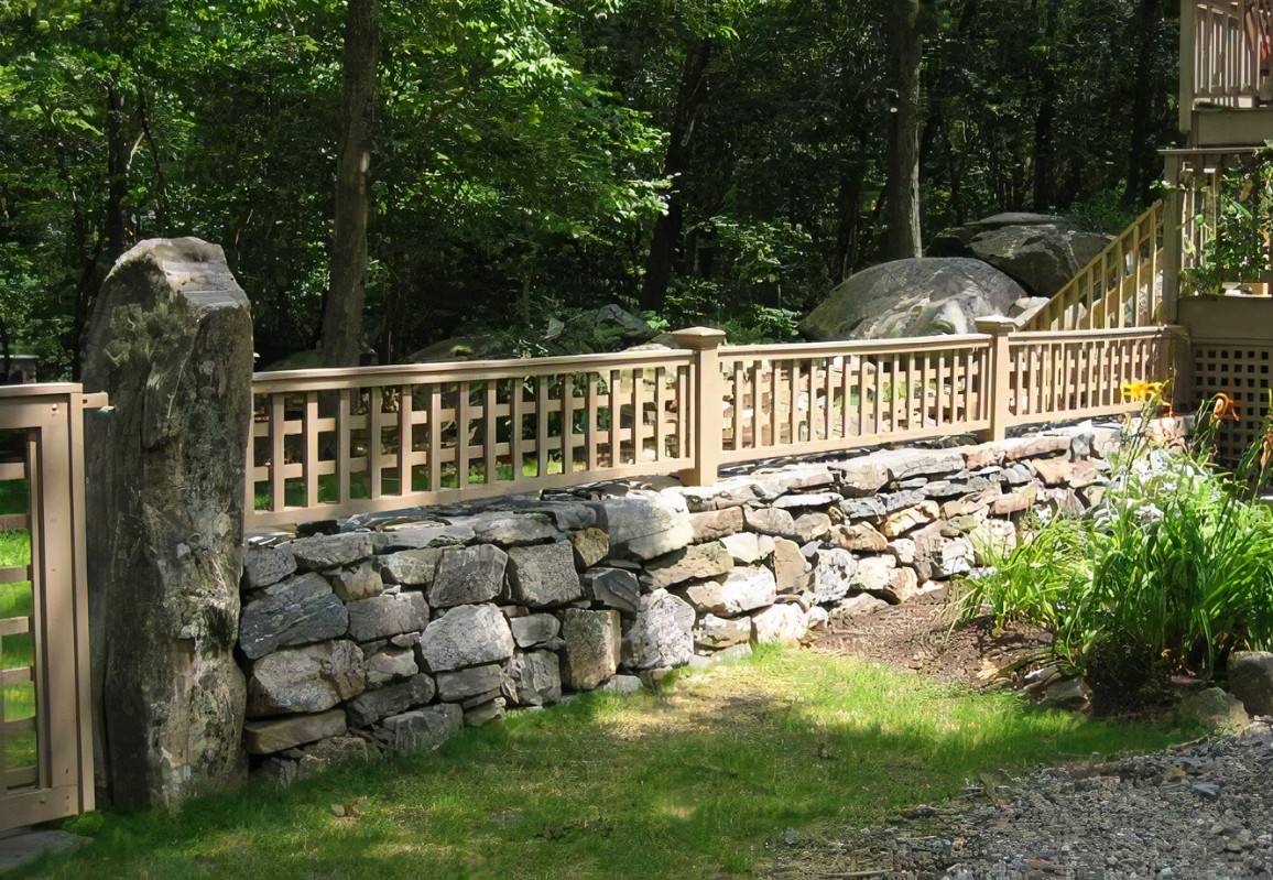 22 Stone Garden Fence Ideas For This Year | SharonSable