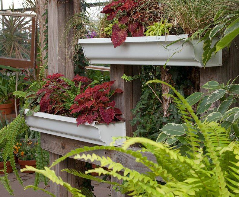 21 Free Standing Gutter Garden Ideas You Gonna Love | SharonSable
