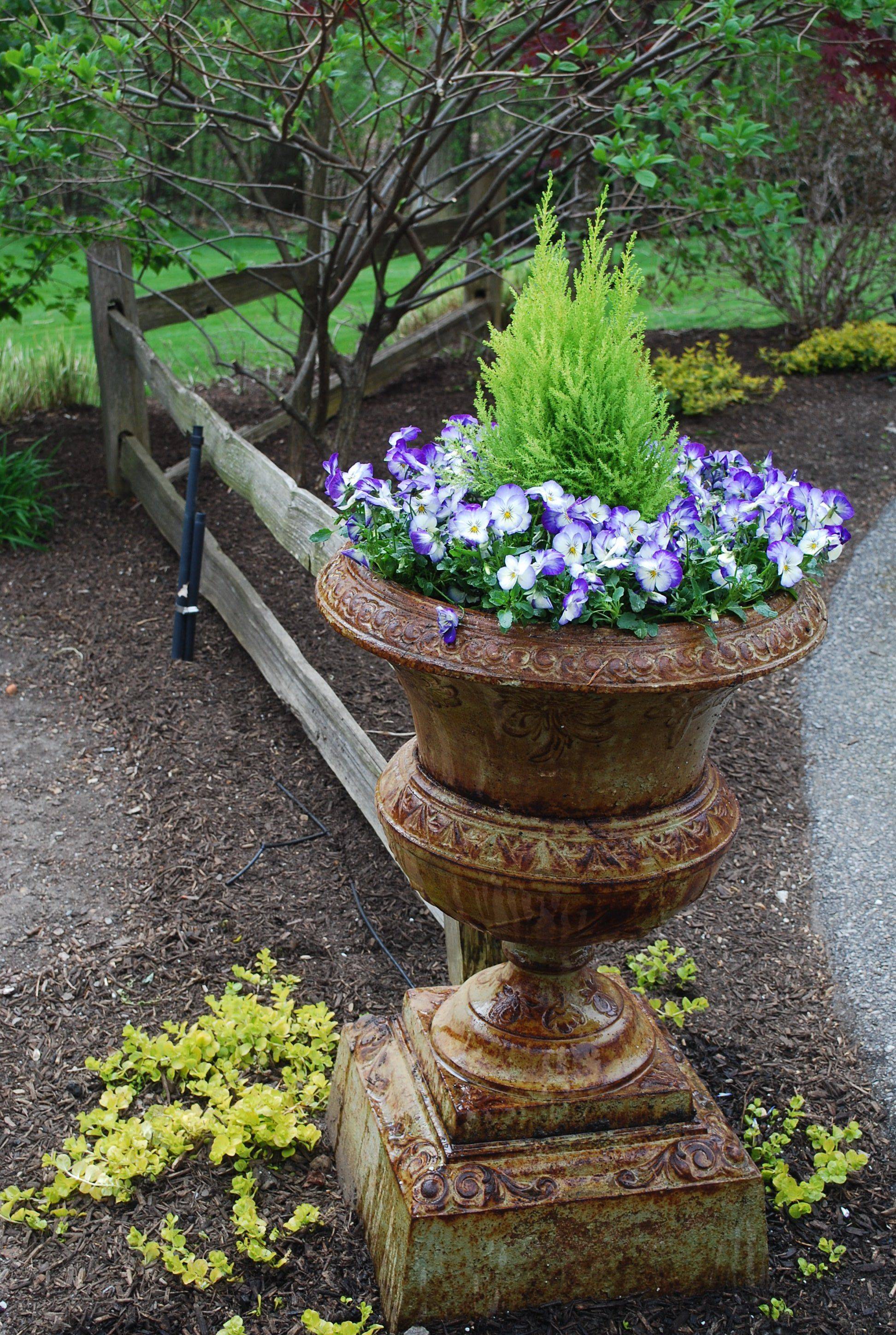 24 Urn Container Garden Ideas You Should Look | SharonSable
