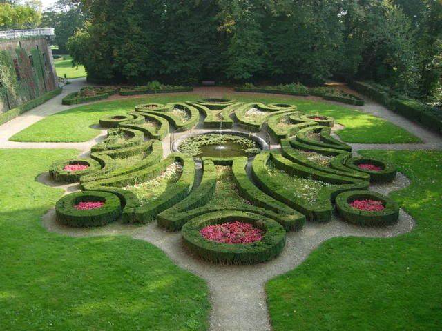 17 Italian Flower Garden Ideas You Should Check | SharonSable