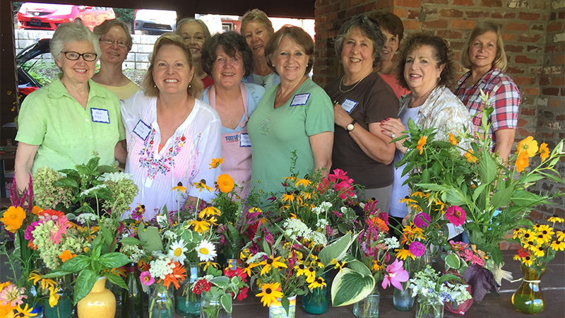 19 Gardening Club Ideas You Should Check | SharonSable