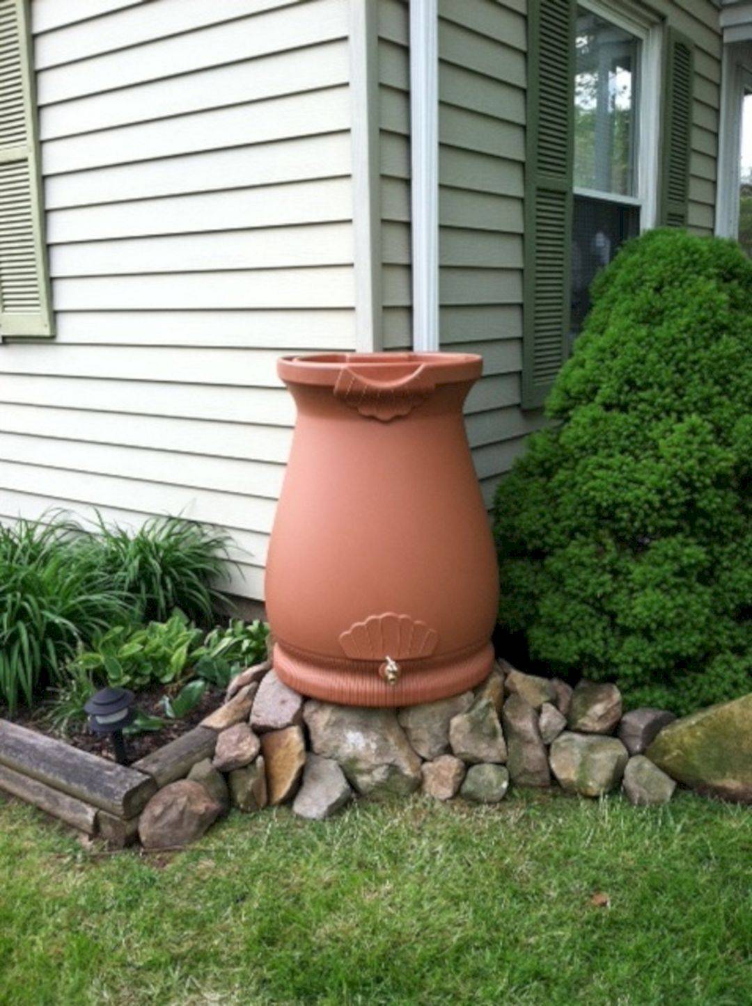 22 Garden Rain Barrel Ideas You Should Check | SharonSable