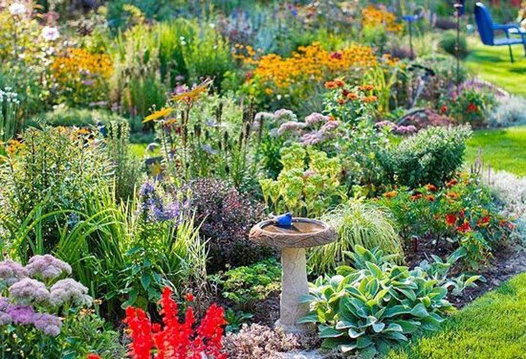 21 Hummingbird Garden Layout Ideas Worth to Check | SharonSable