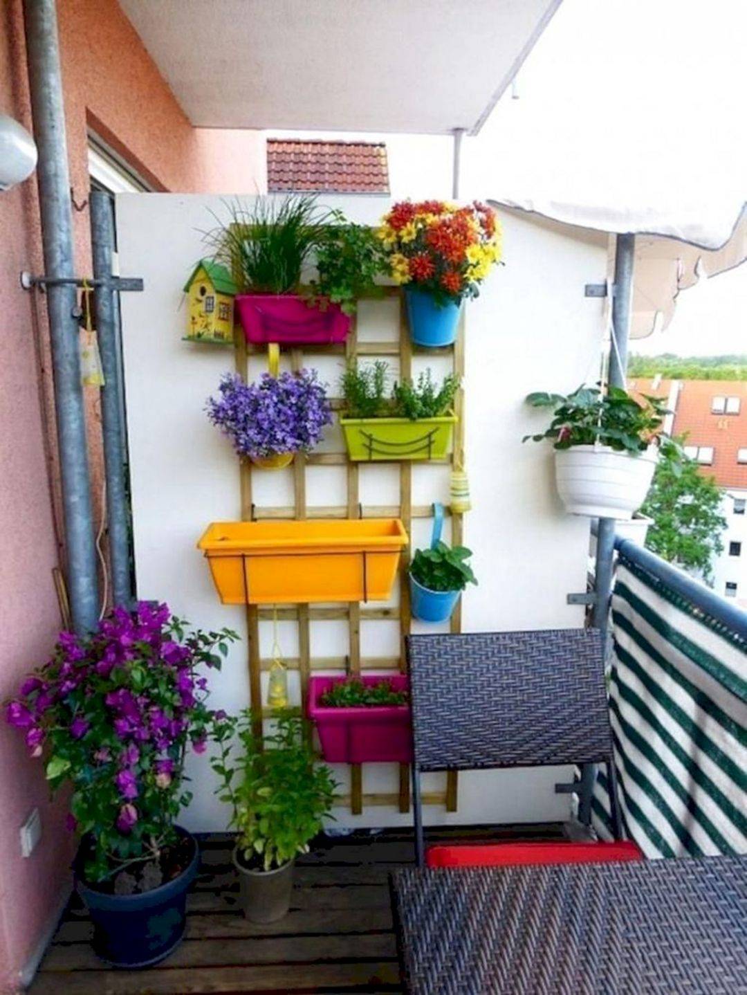 22 Office Balcony with Vertical Garden Ideas Worth to Check | SharonSable