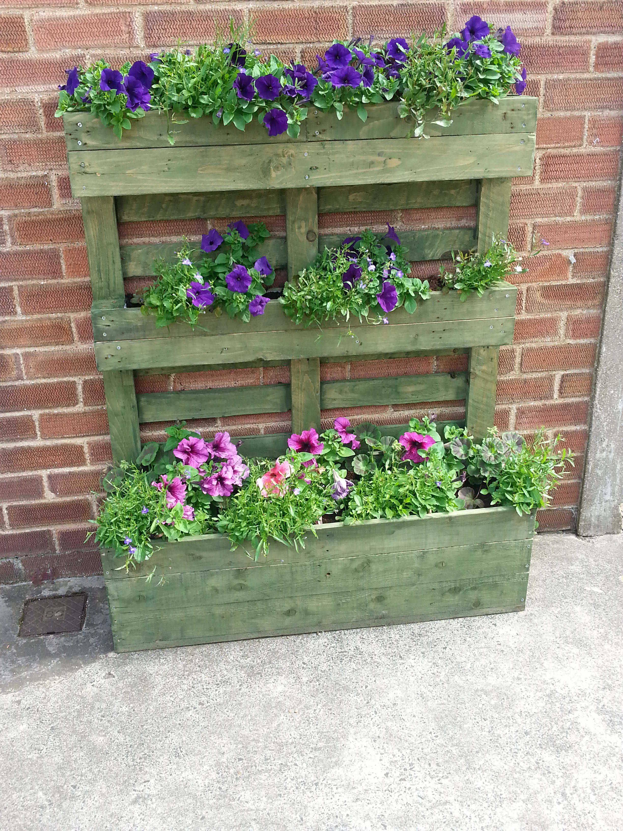 24 Wood Pallet Flower Garden Ideas Worth to Check | SharonSable