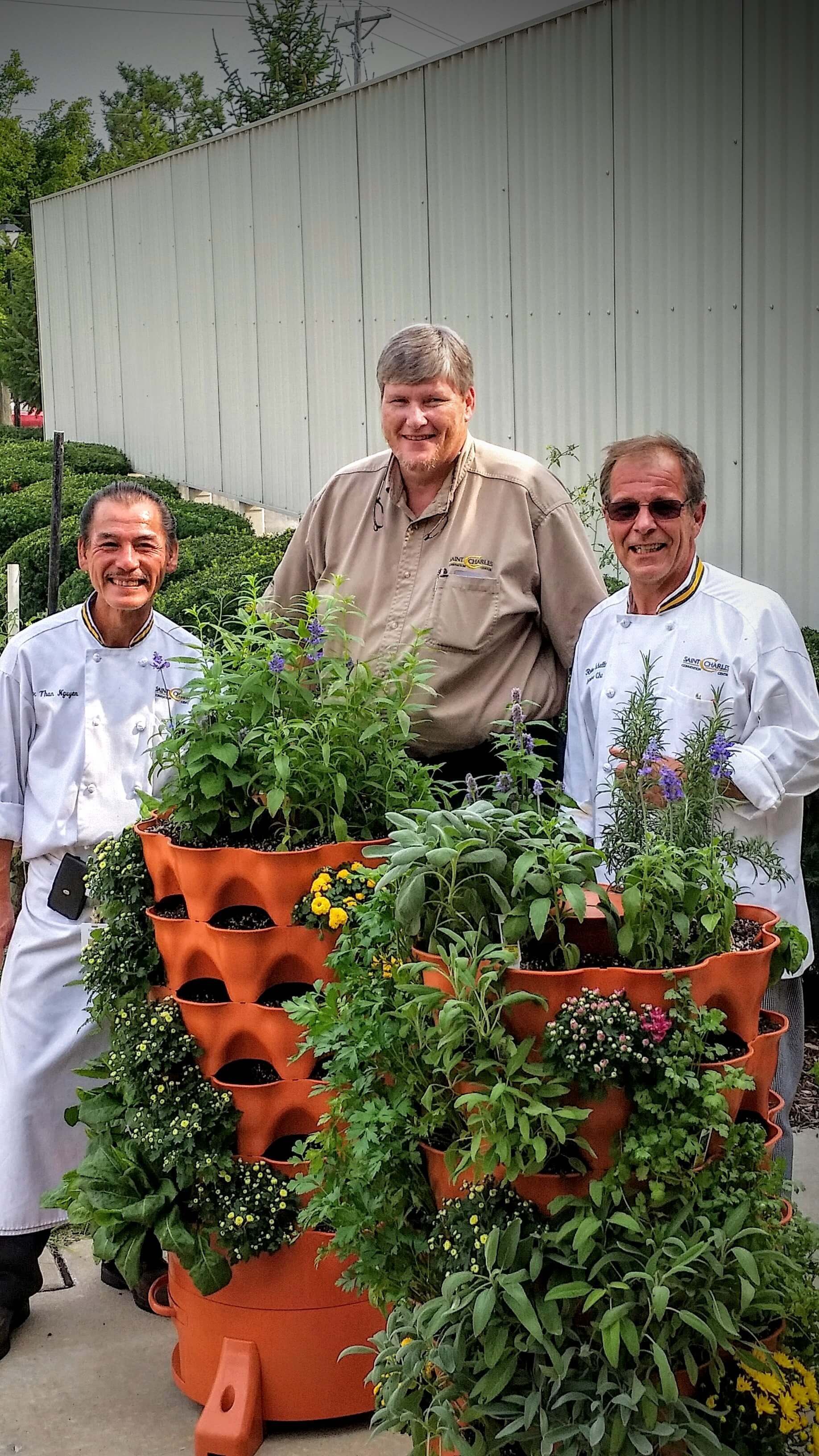 16 Composting Garden Tower Ideas Worth to Check | SharonSable