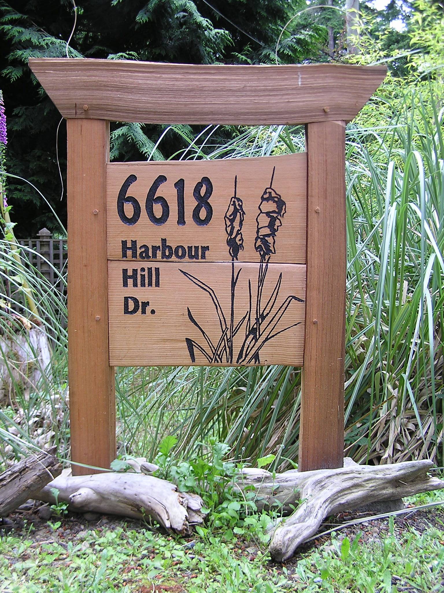 20 Garden Sign Post Ideas To Consider | SharonSable