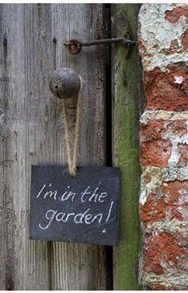 18 Creative Garden Signs Ideas To Consider | SharonSable