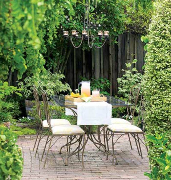 17 Outdoor Dining Garden Ideas You Gonna Love | SharonSable