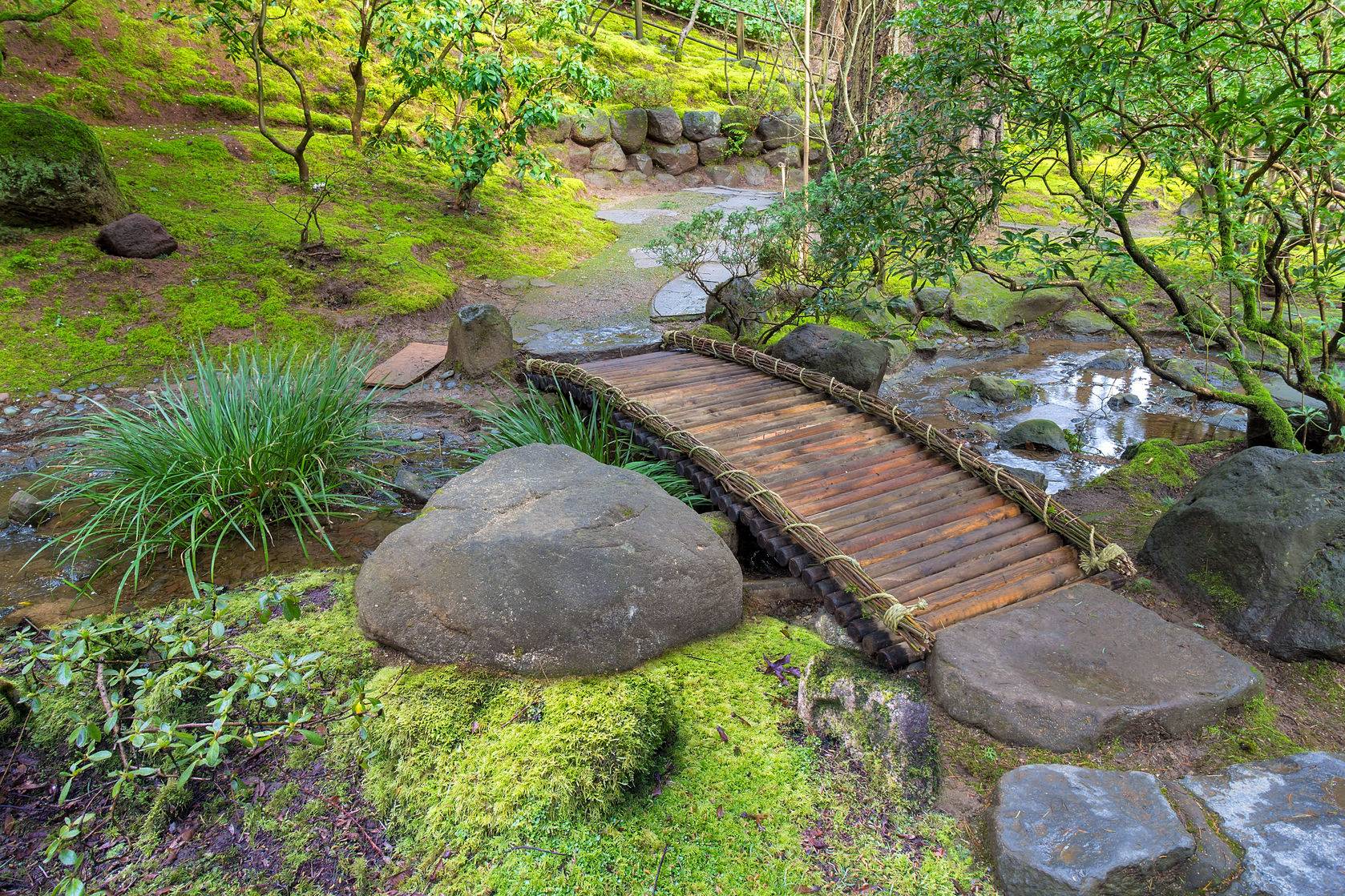 25 Bridges Over Small Stream Garden Ideas You Cannot Miss | SharonSable