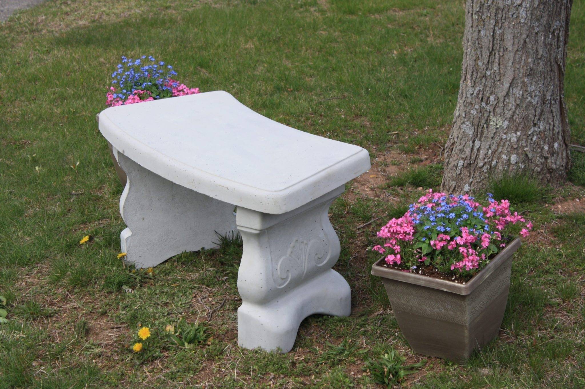 22 Concrete Outdoor Benches Garden Ideas Worth to Check | SharonSable