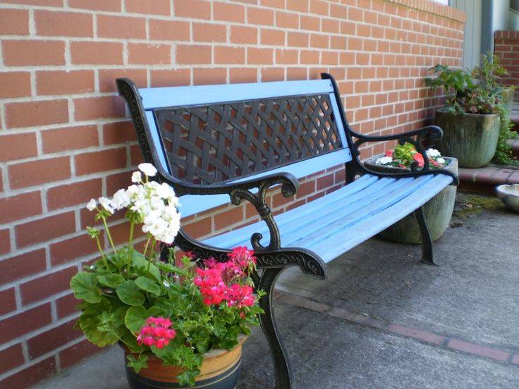 24 Garden Bench Color Ideas You Should Check | SharonSable