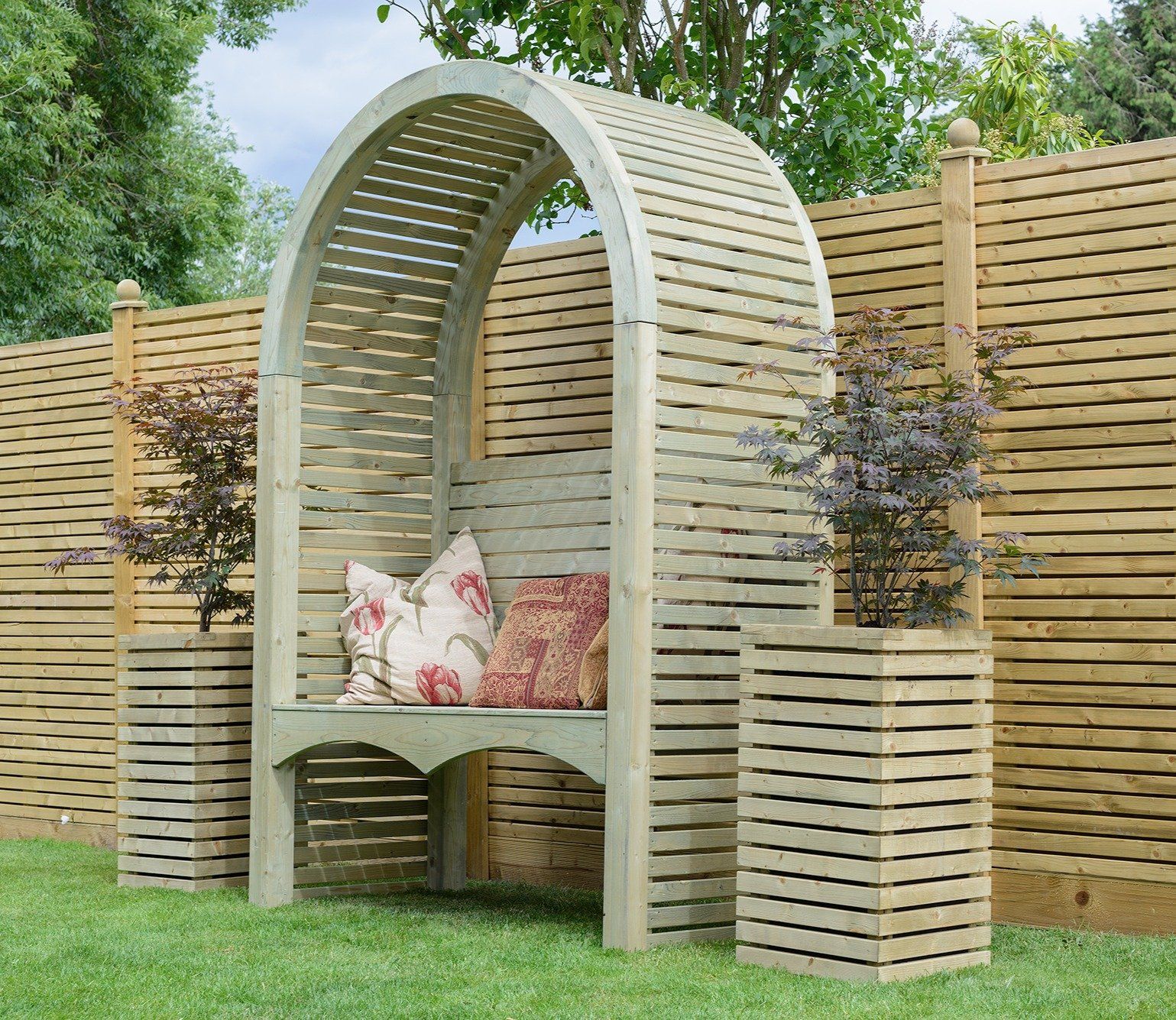 21 Wooden Garden Arbour Ideas To Try This Year | SharonSable