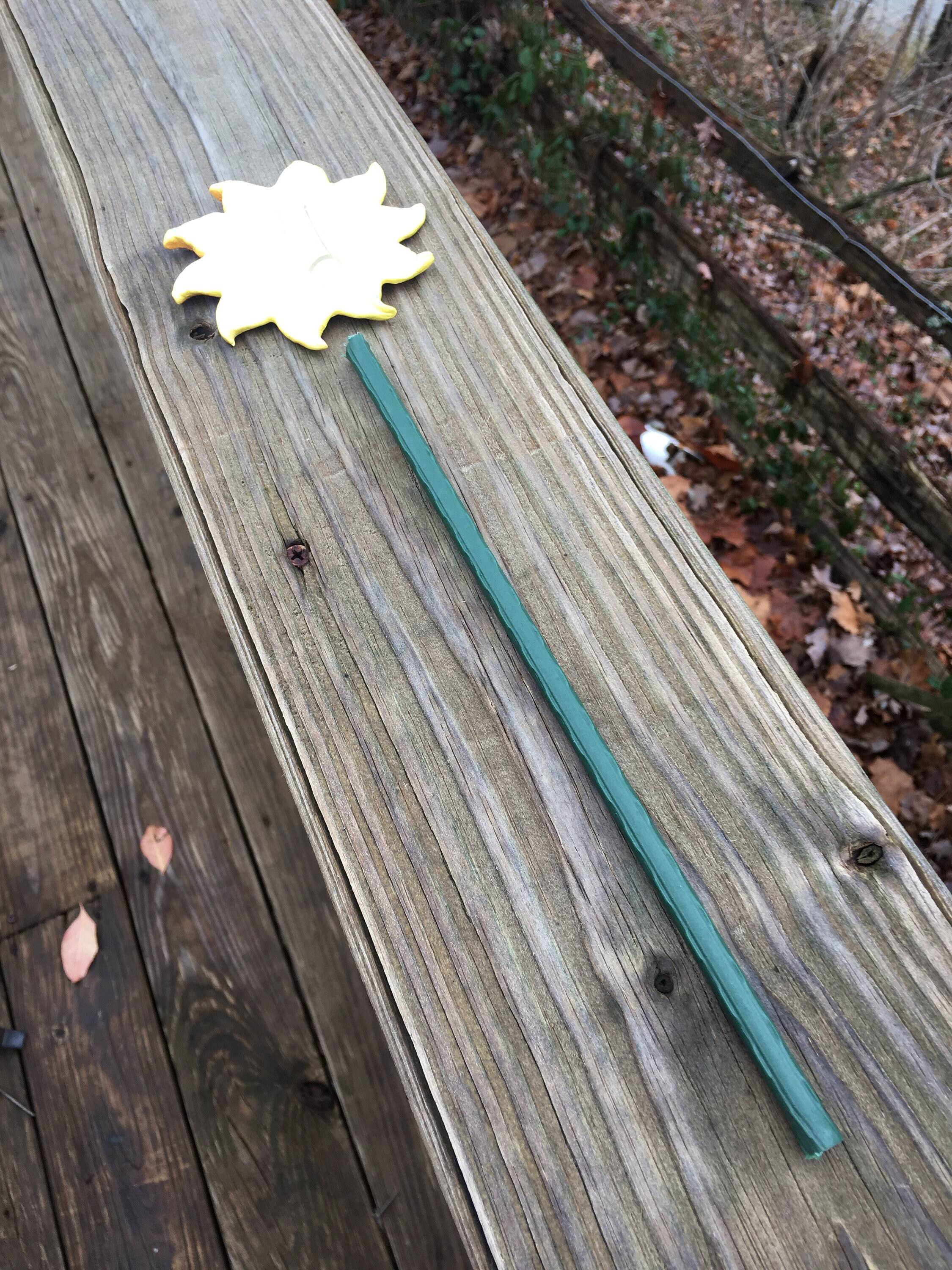 22 Spiral Garden Stakes Ideas You Should Look | SharonSable