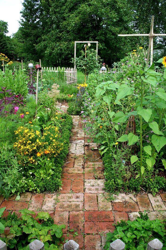 24 Rustic Potager Garden Ideas You Should Look | SharonSable