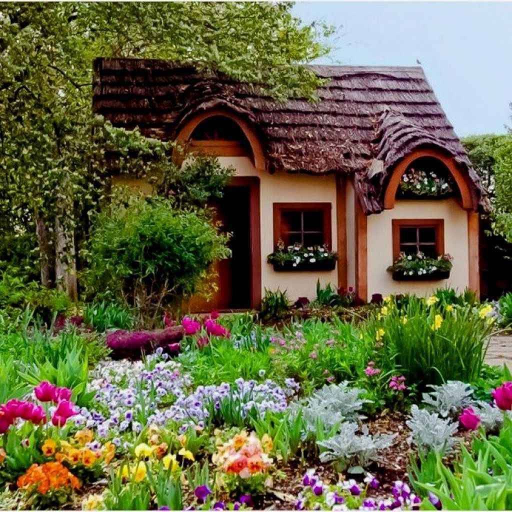 24 Small Back Yard Cottage Garden Ideas To Consider | SharonSable